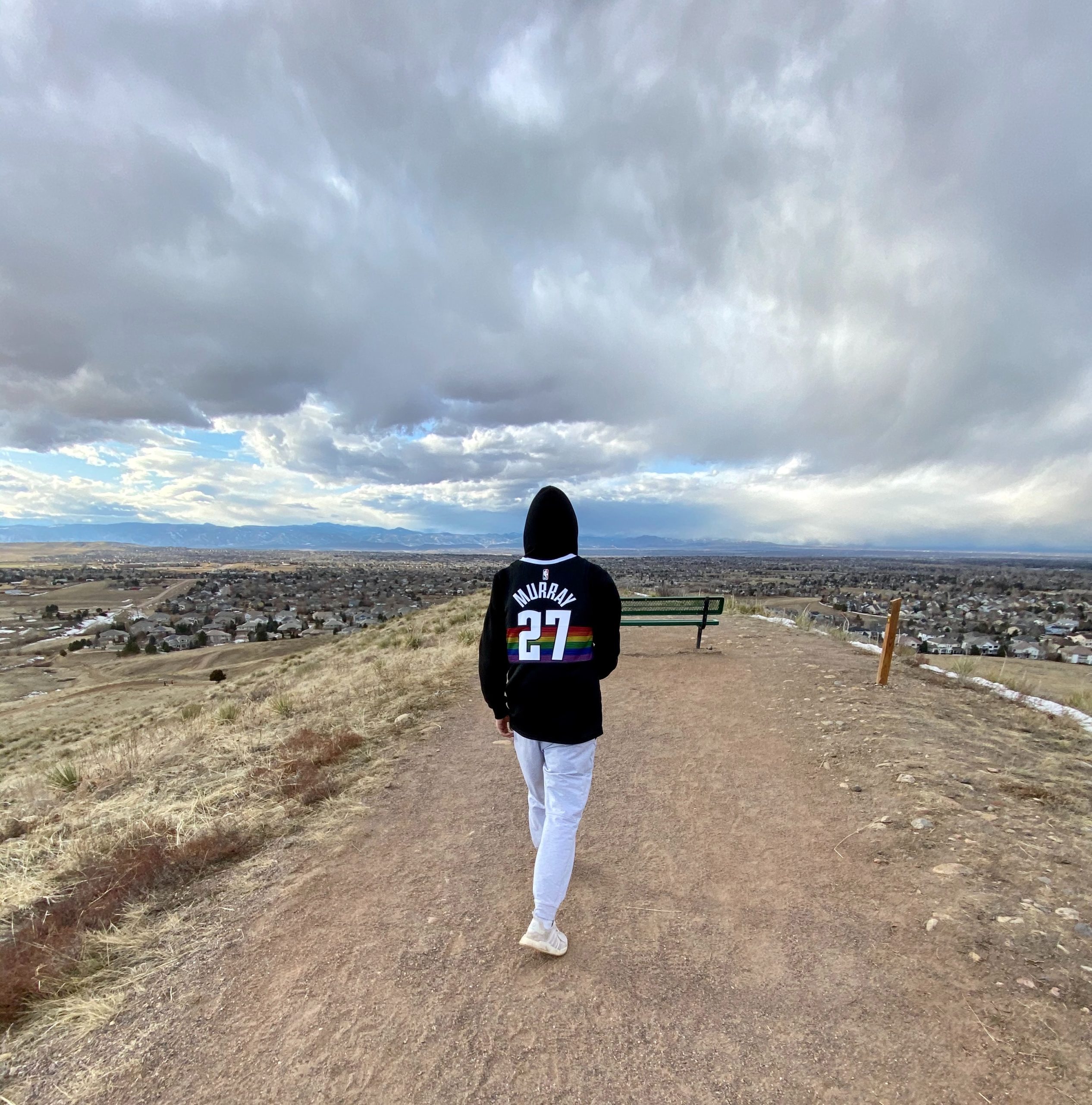 Know all about Health Benefits of Reverse Walking - Soulguru